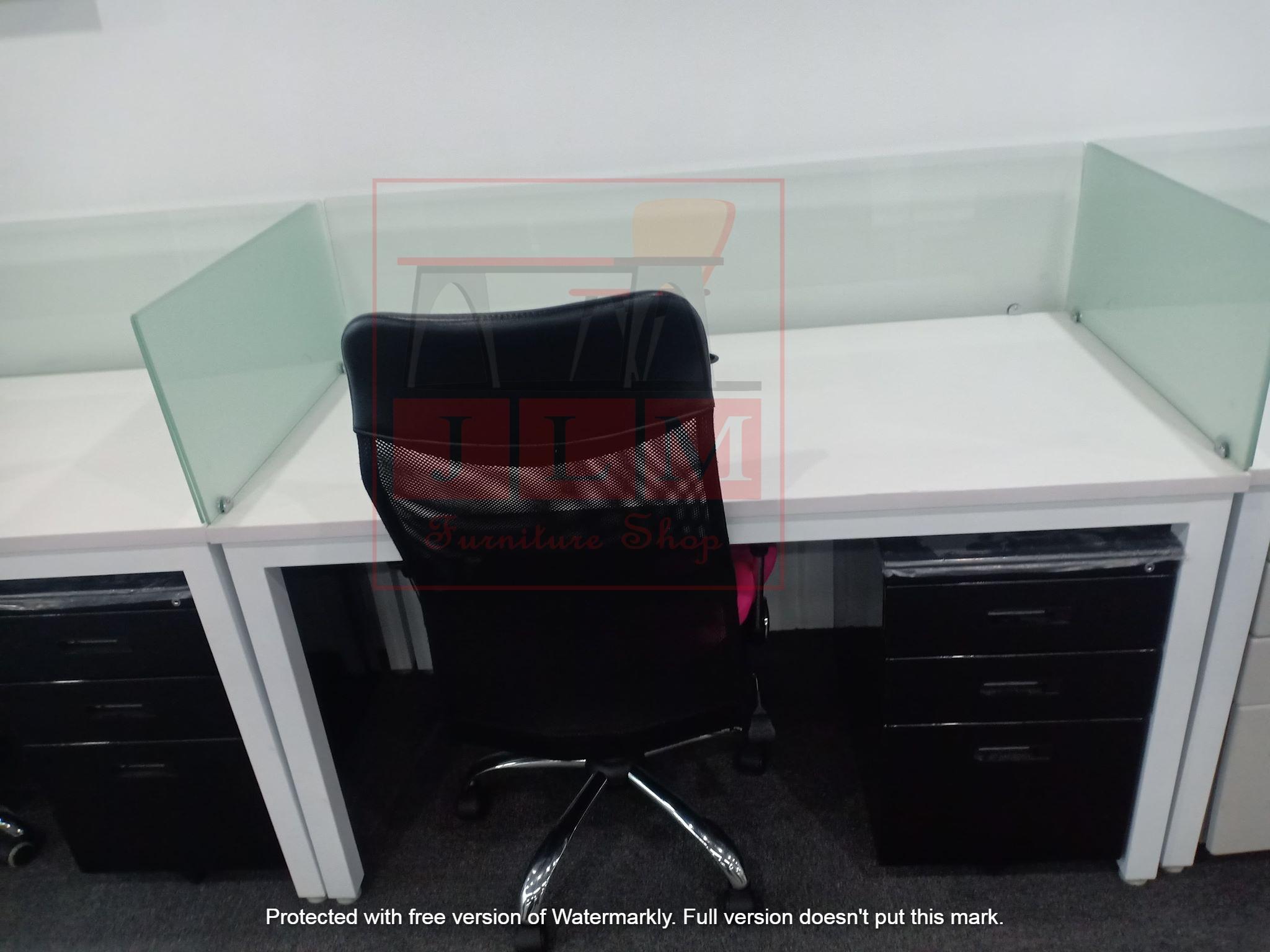 Linear Workstation - laminated table top metal legged powder coated ...